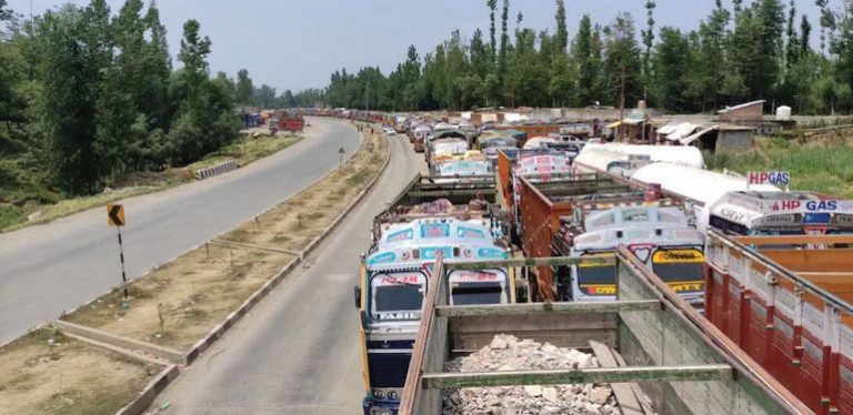 ‘No night traffic on Jmu-Sgr NH from June 12 to 17’ | Kashmir Reader