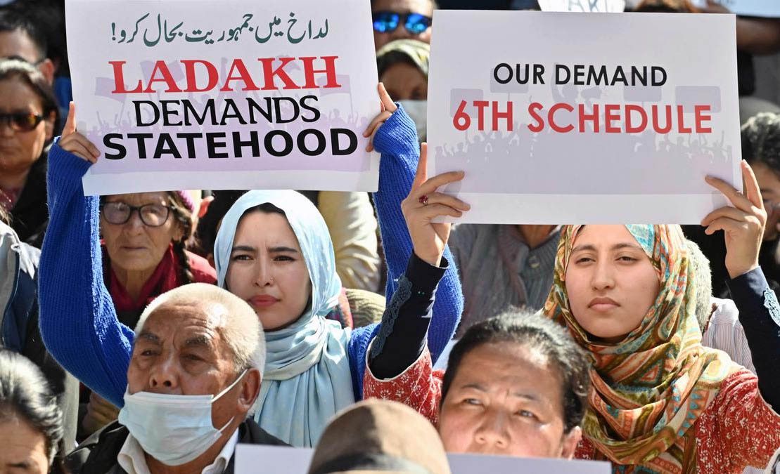 Ladakh Bodies Submit Memorandum To MHA | Kashmir Reader